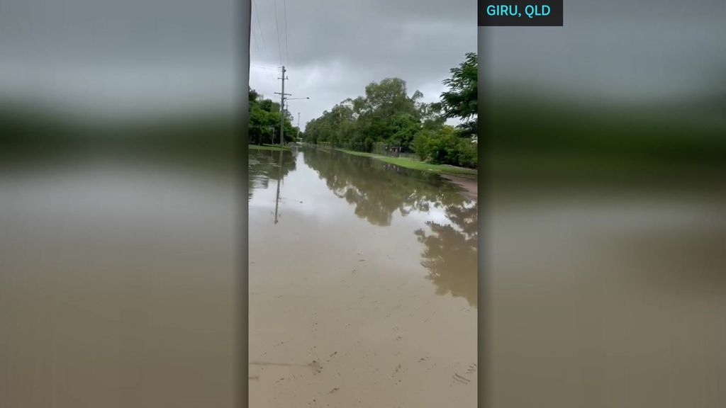 Floodwaters in the Queensland town of Giru - ABC News