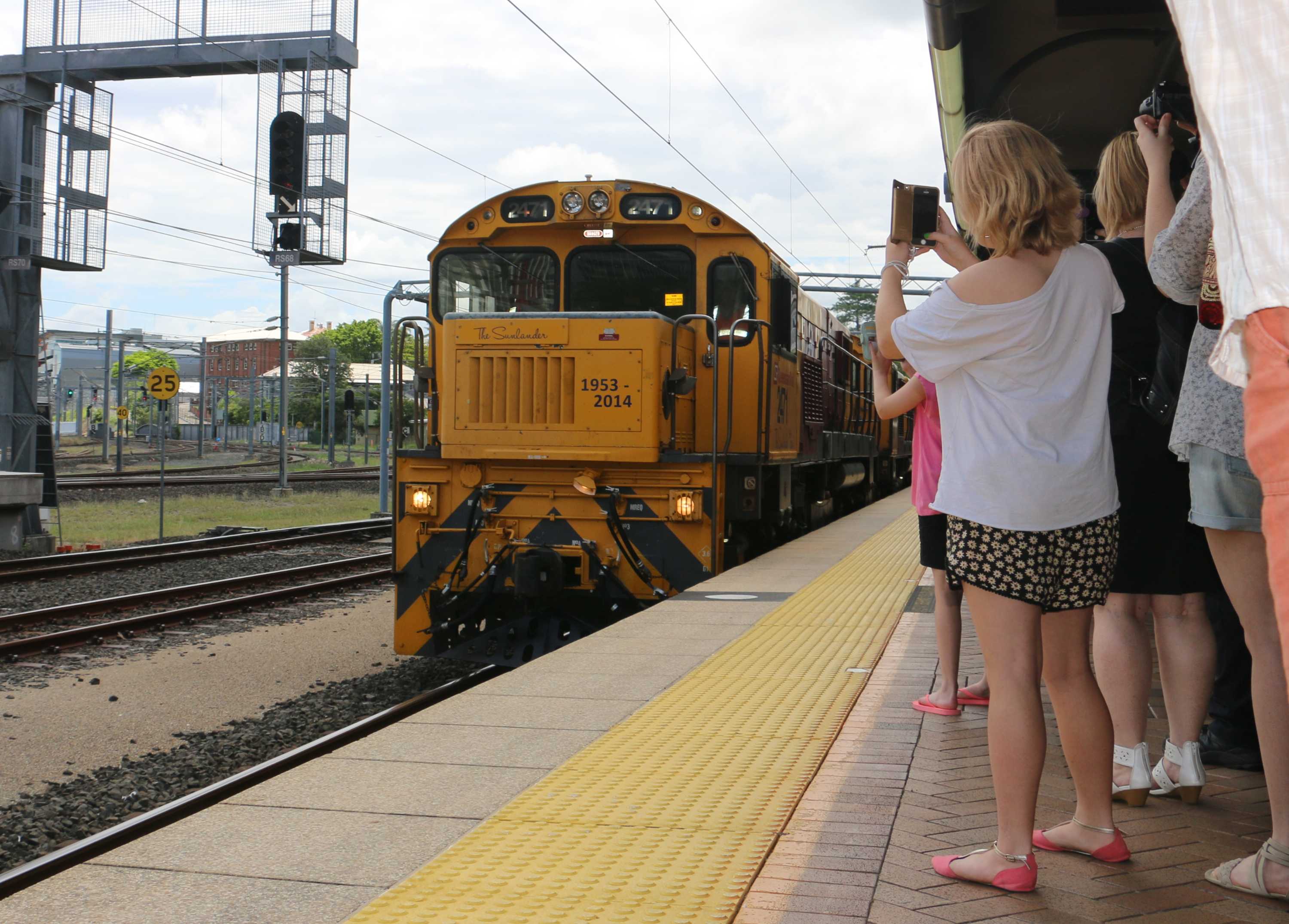 Sunlander farewell: One of Australia's longest running rail journeys ...
