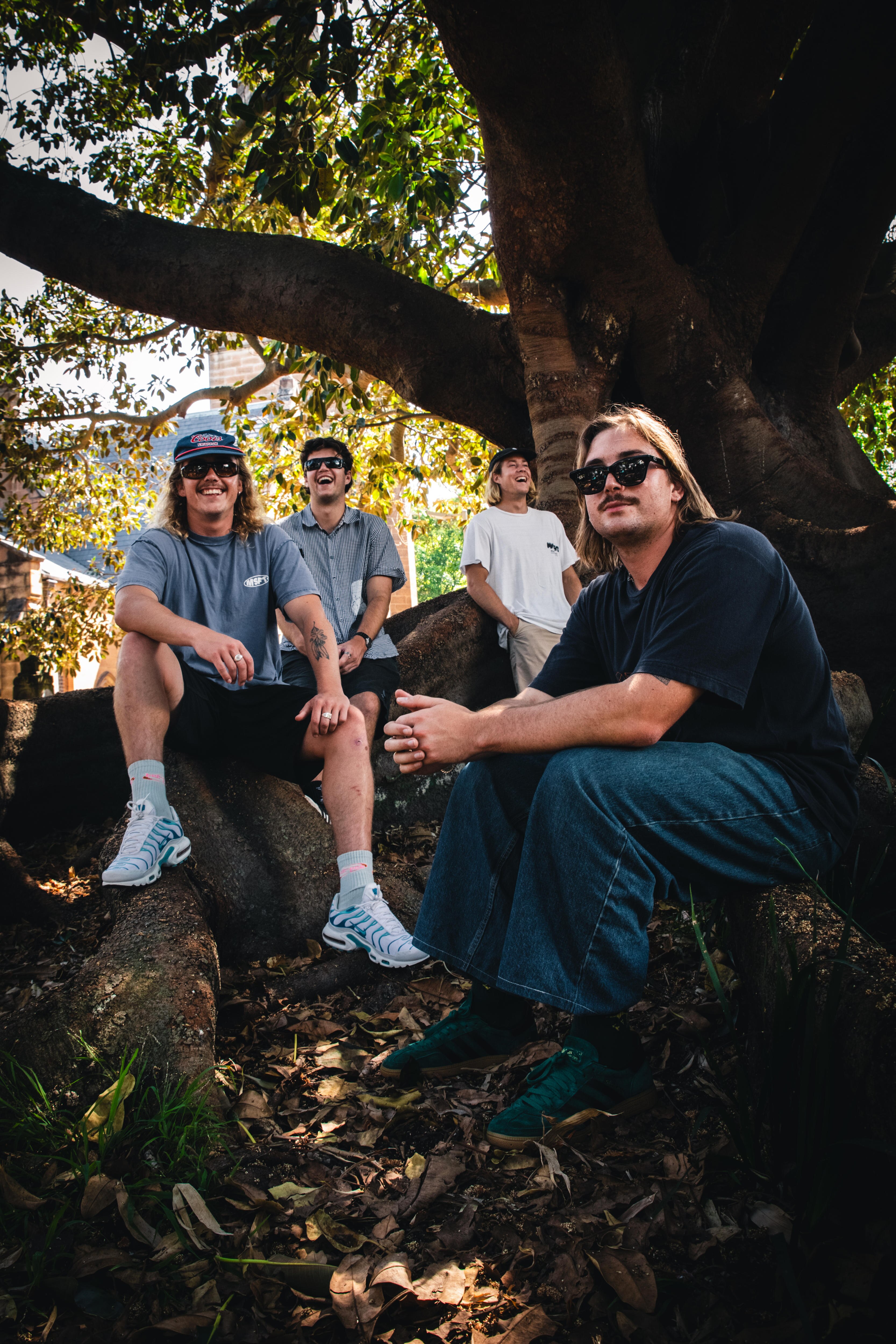 Home and Hosed: First Play from Surf Trash and REDD!! - triple j