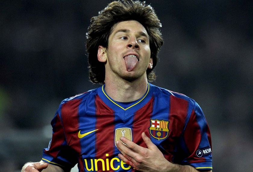 Messi mauls Stuttgart as Barca progress - ABC News