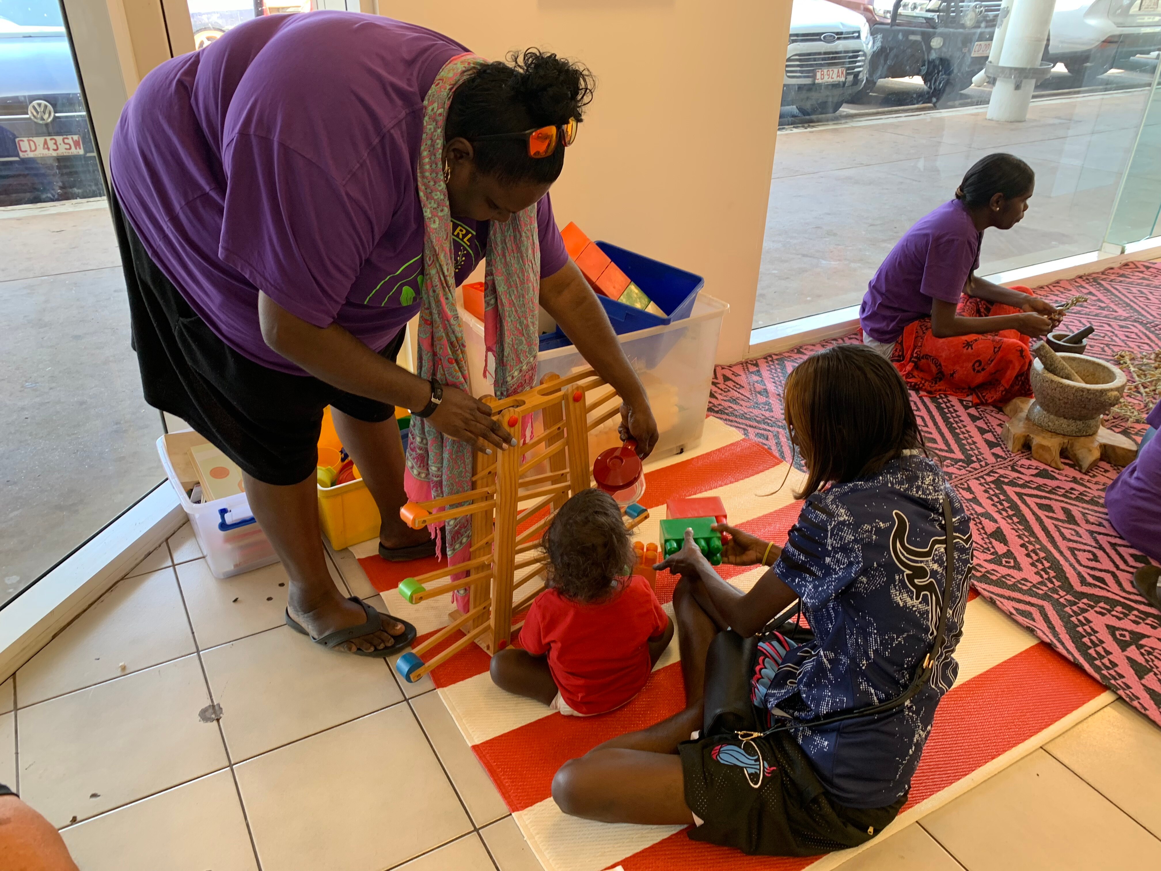 Indigenous family support program working to reduce NT's high rates of ...