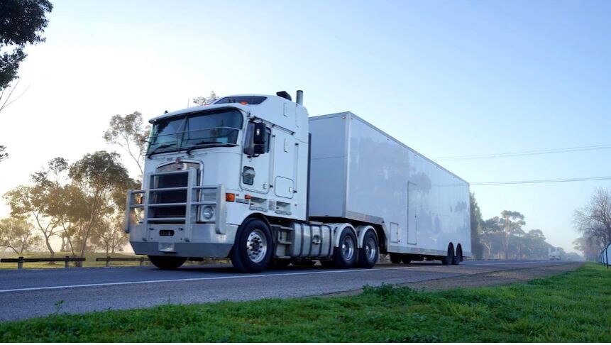 Truck drivers forced to attend unmanned, under-resourced Covid testing ...