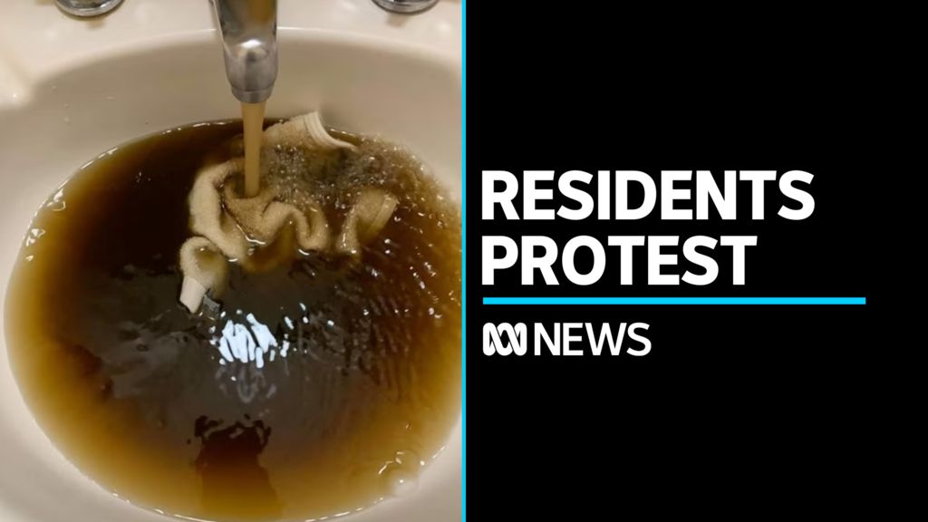Yass residents protest against lack of clear drinking water - ABC News