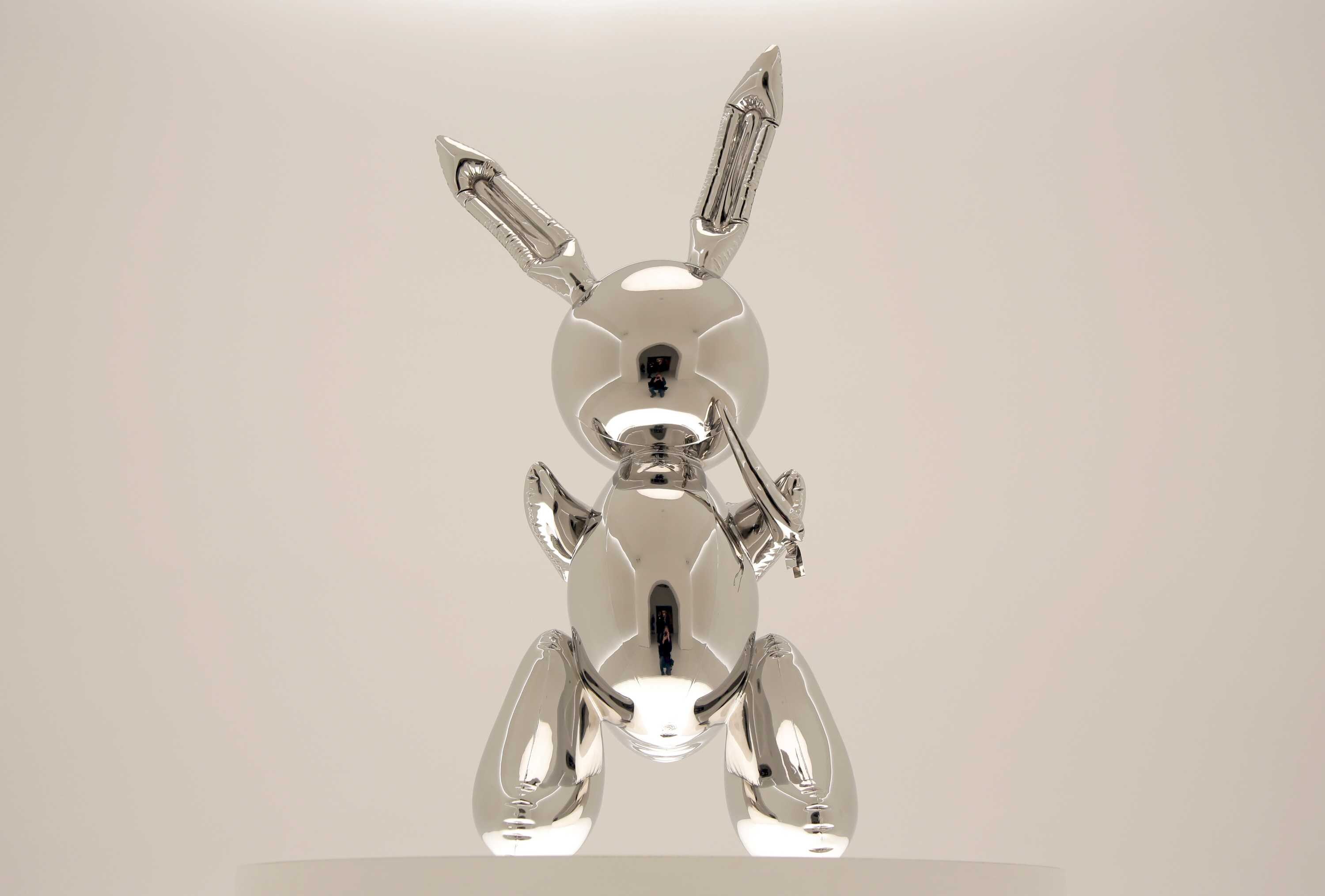 Jeff Koons' Rabbit sells for $131.8m, sets auction record for a living ...