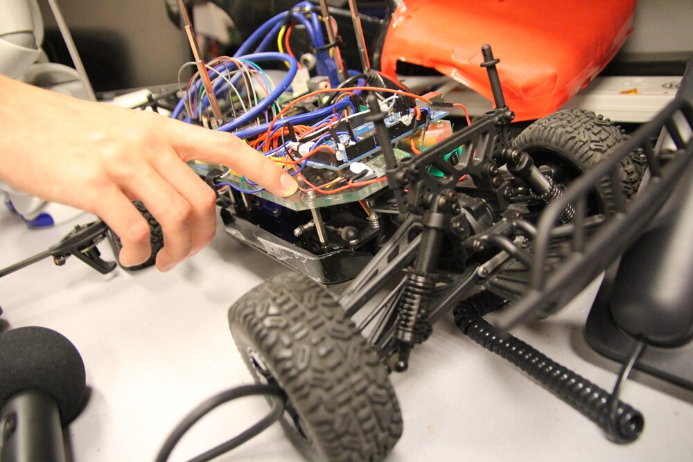 Gold Coast robotics lab gearing up for future with driverless cars ...