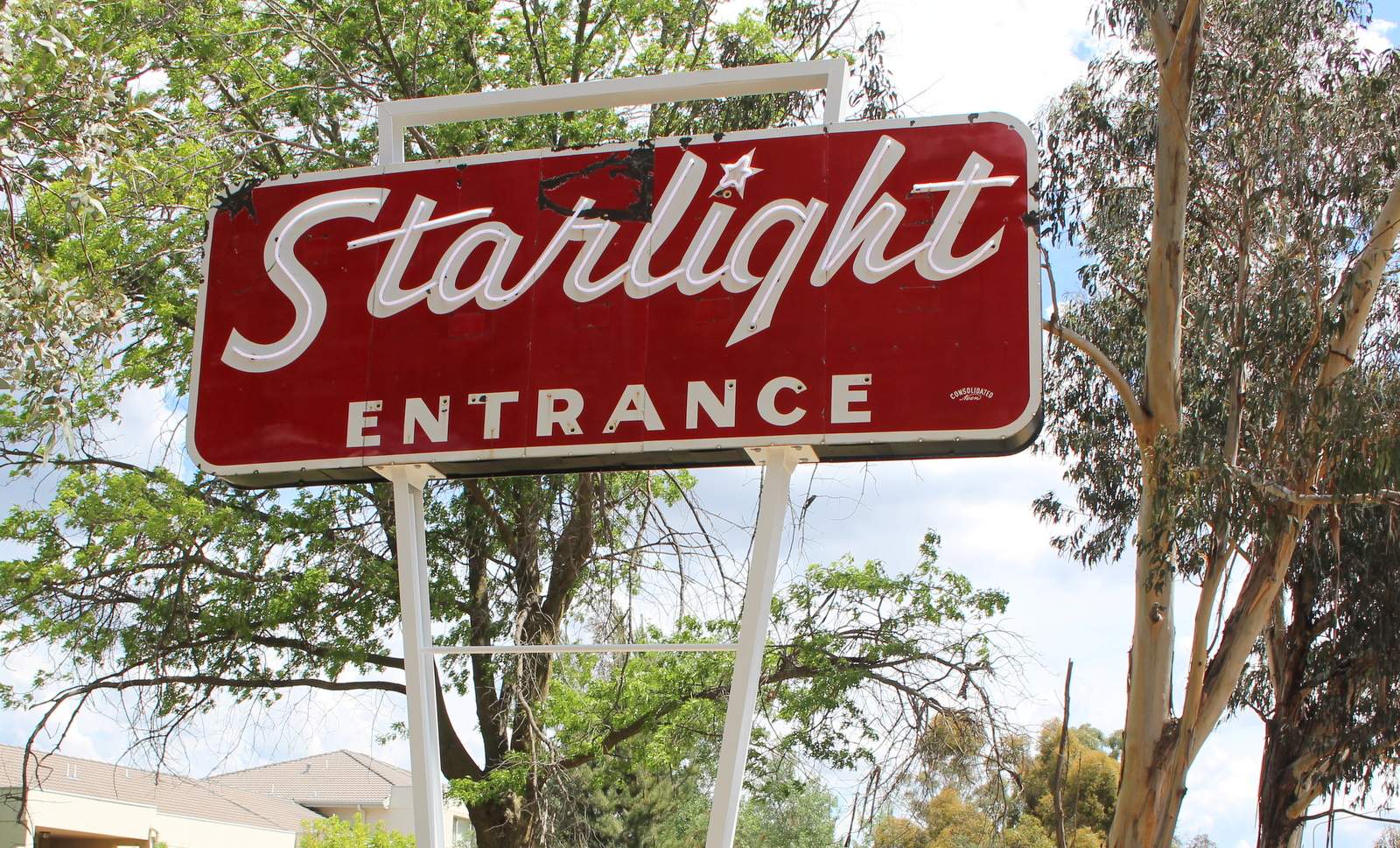 Starlight drive-in sign restored in Canberra after being blown down in ...