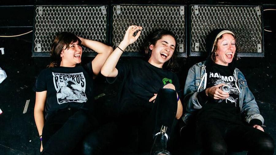 Reclaiming Emo: how modern bands are making up for a dark past - Double J