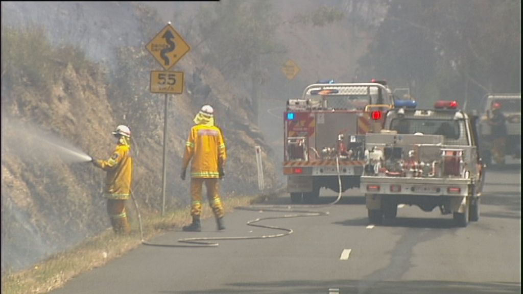Fire threat downgraded for Tas north-east residents - ABC News