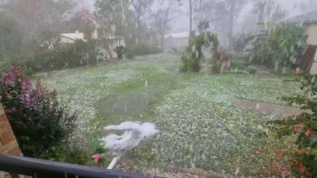 Hail storm hits Gympie South - ABC News
