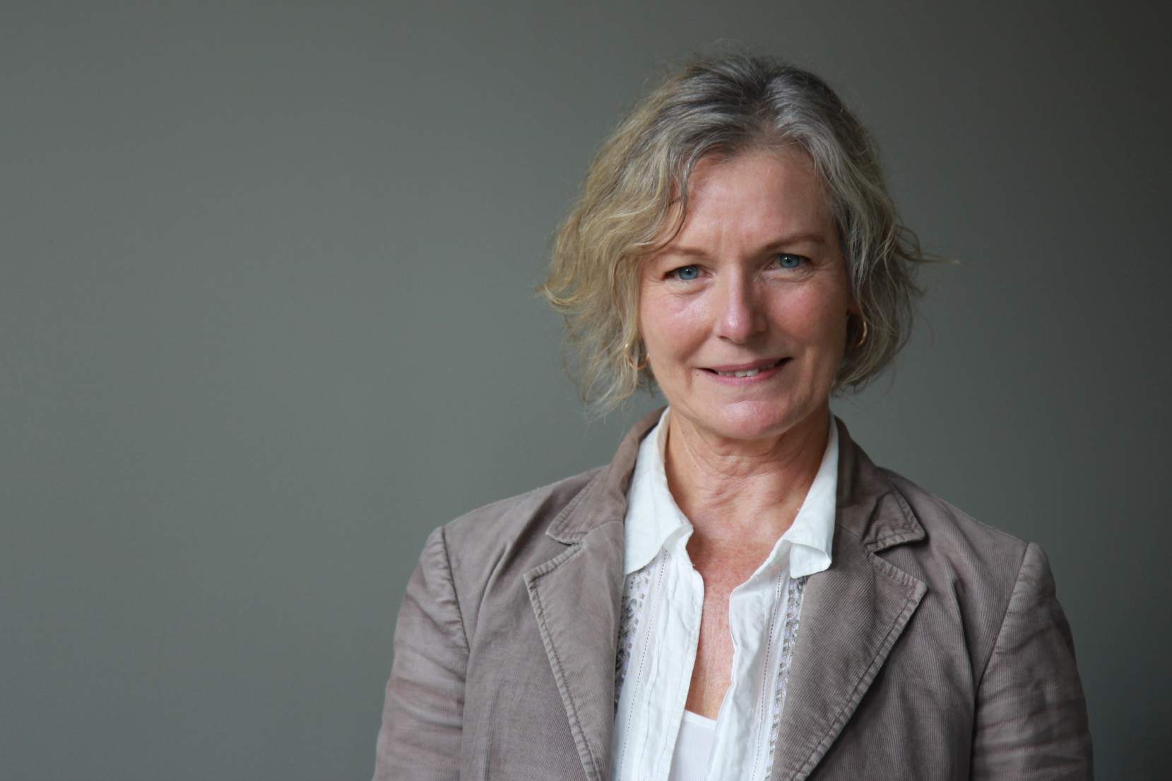 A dirt bike and a secret: Heather Ellis - ABC listen