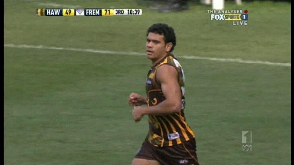 Hawks stage late comeback against Dockers - ABC News