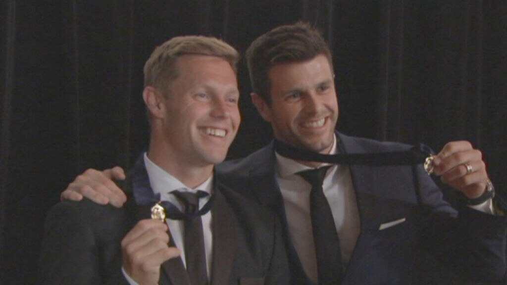 Trent Cotchin and Sam Mitchell given 2012 Brownlow medals - ABC News