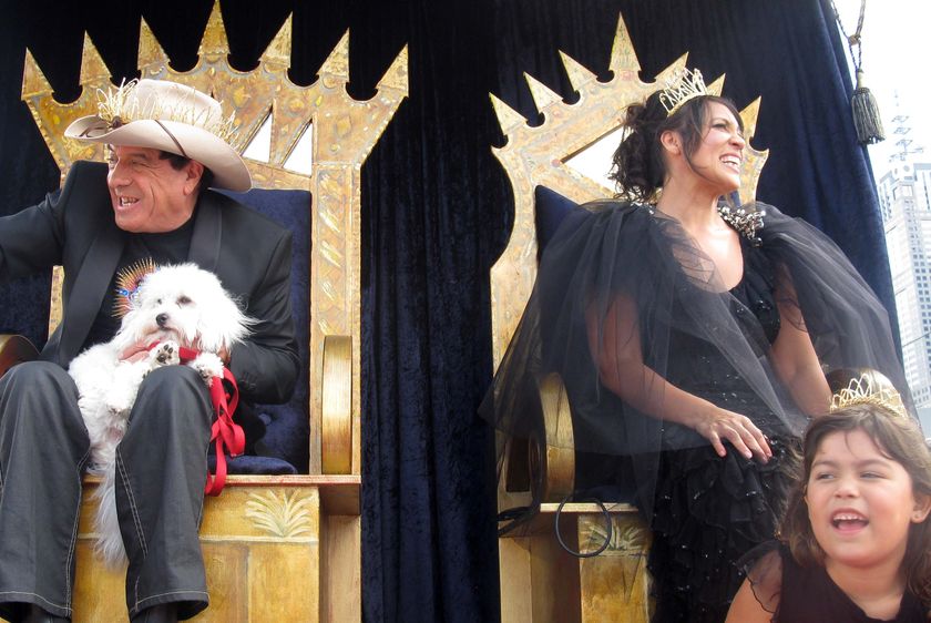 Moomba monarchs on parade - ABC News