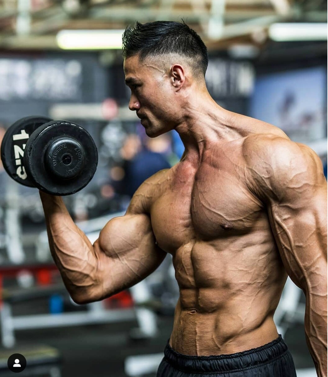 Bodybuilder who began life as 'skinny' Vietnamese kid breaking ...