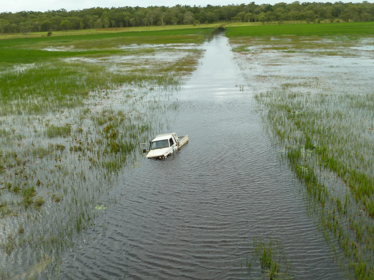 Frustration mounts in cut-off Arnhem outstations - ABC News