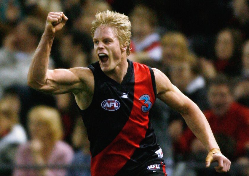 McPhee quits Bombers - ABC News