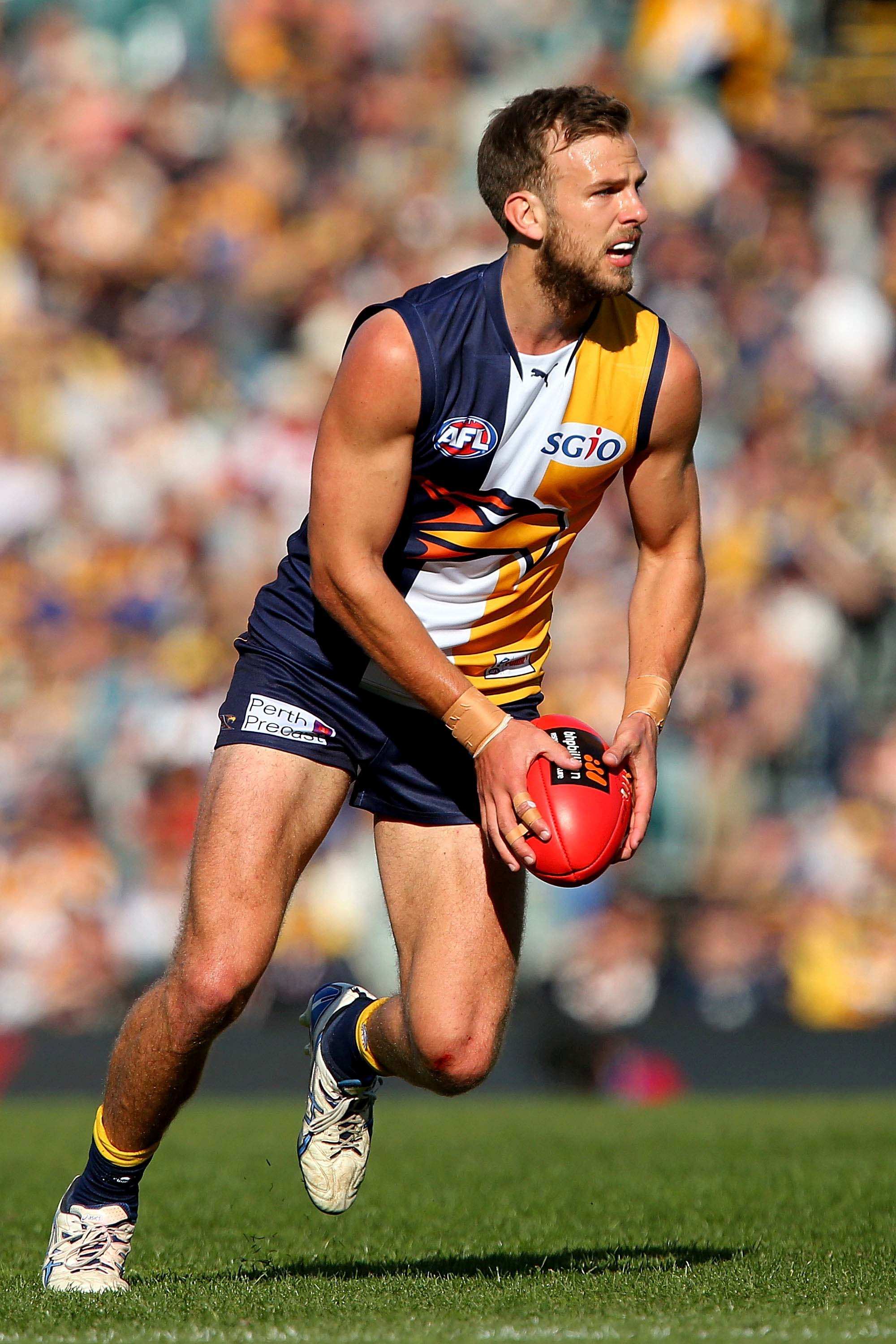 West Coast Eagles player Will Schofield injured in unprovoked attack ...