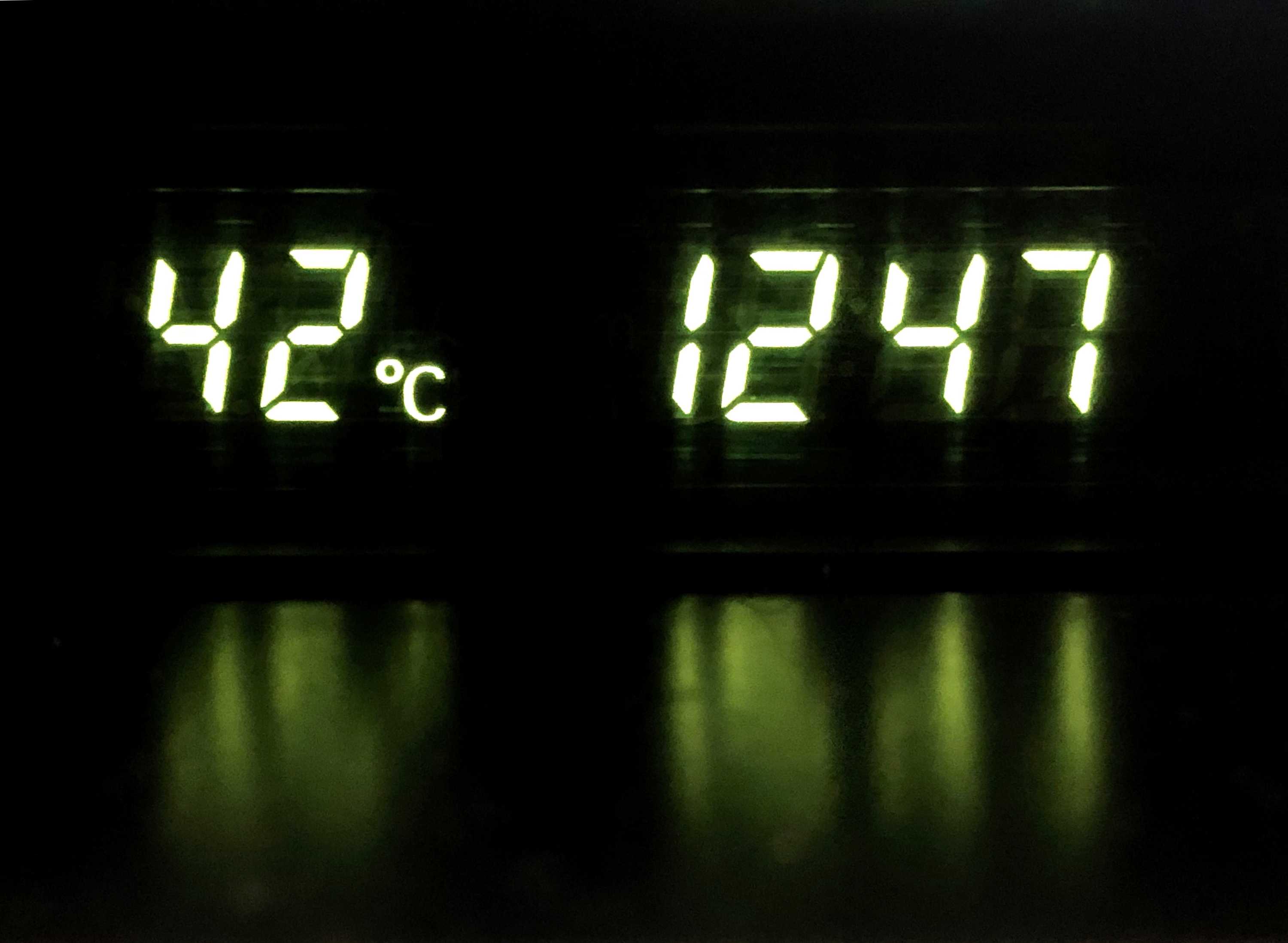 Driving in heatwaves: Why the temperature on your car dashboard is ...