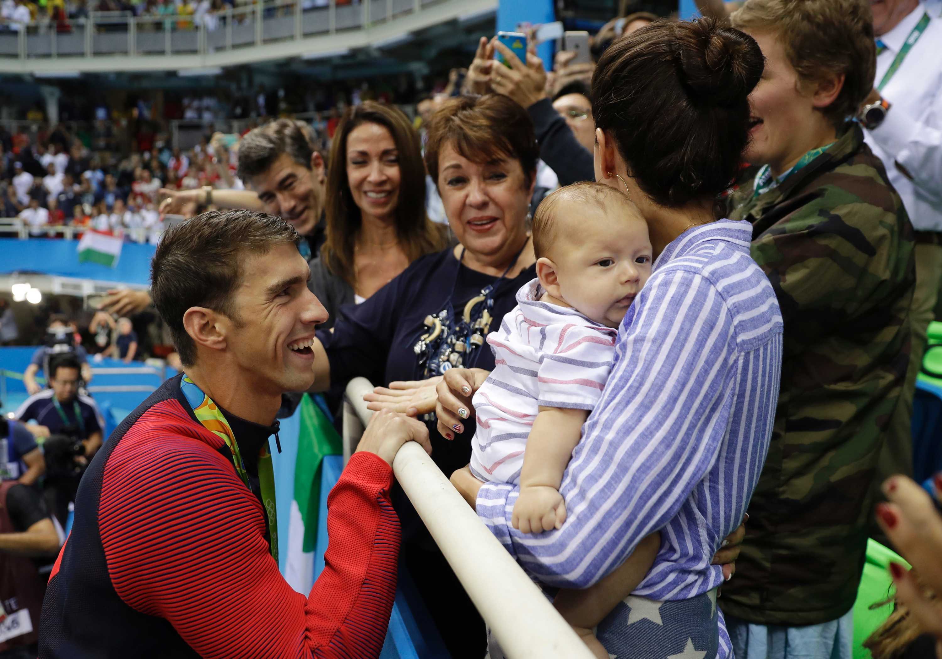 Rio 2016: Michael Phelps claims 21st Olympic gold medal after US wins ...
