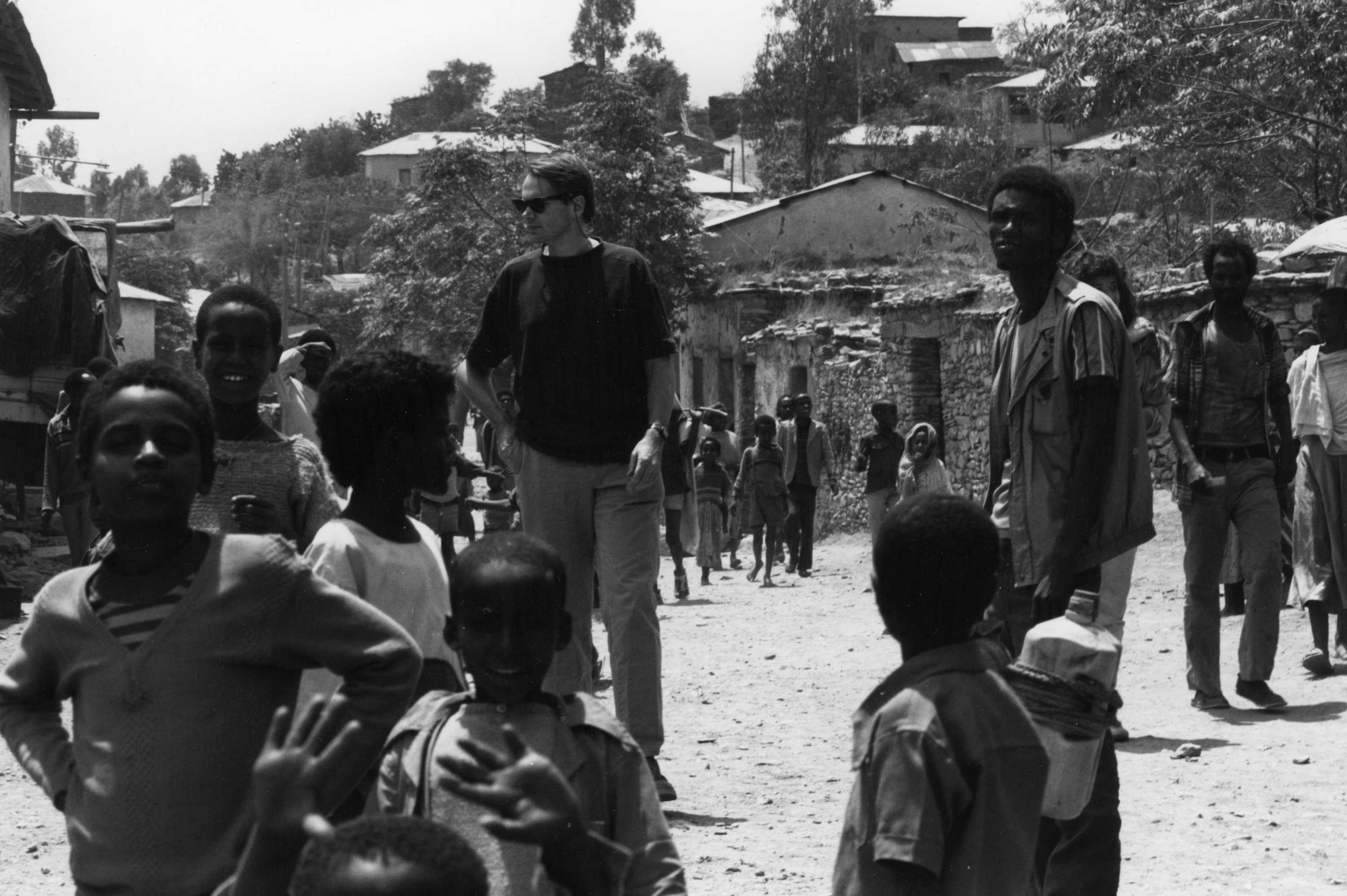 Mark Colvin, the man who watched the world for Australia - ABC News