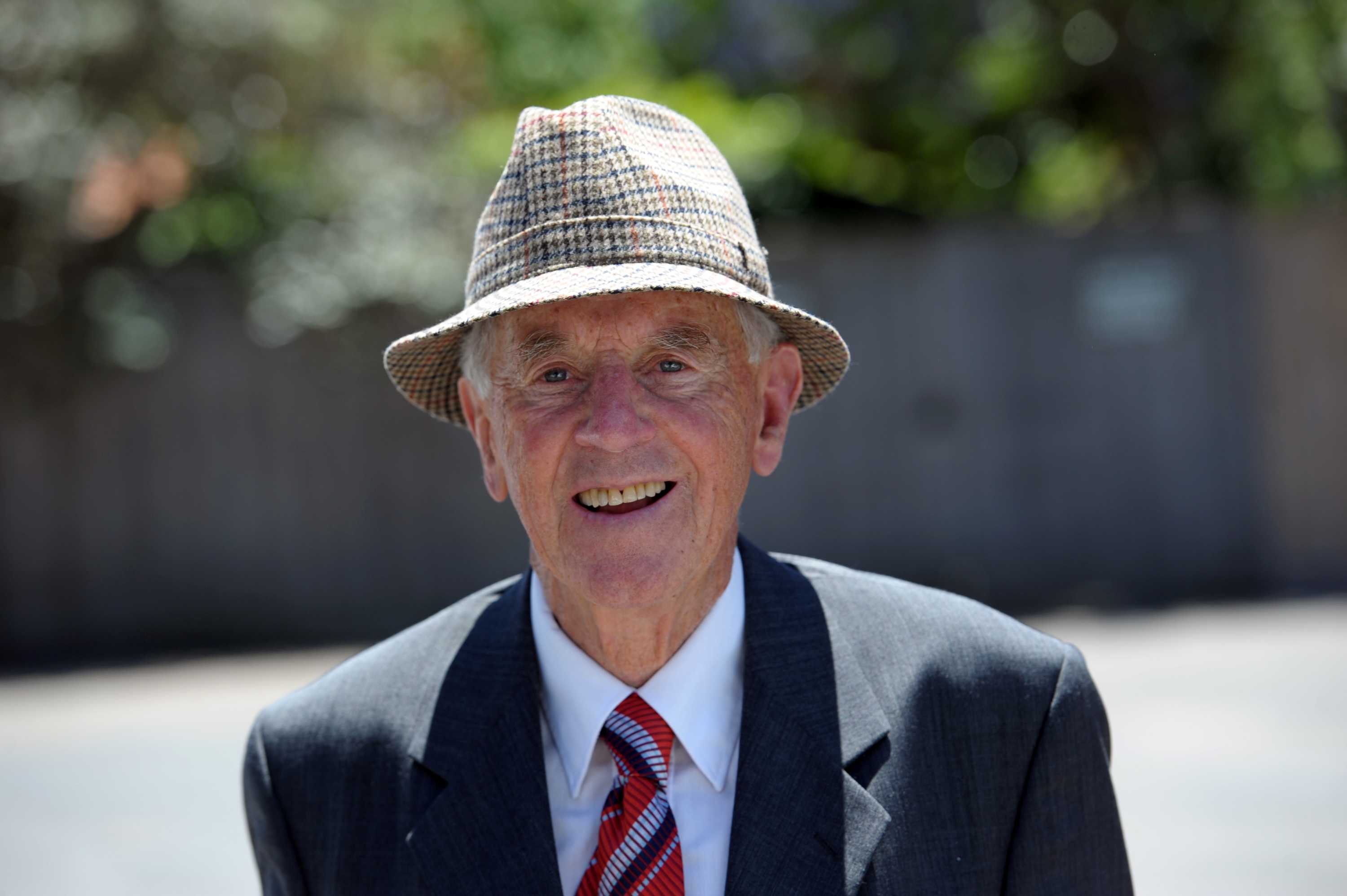 John Cain, Victoria's longest-serving Labor premier, dies - ABC News