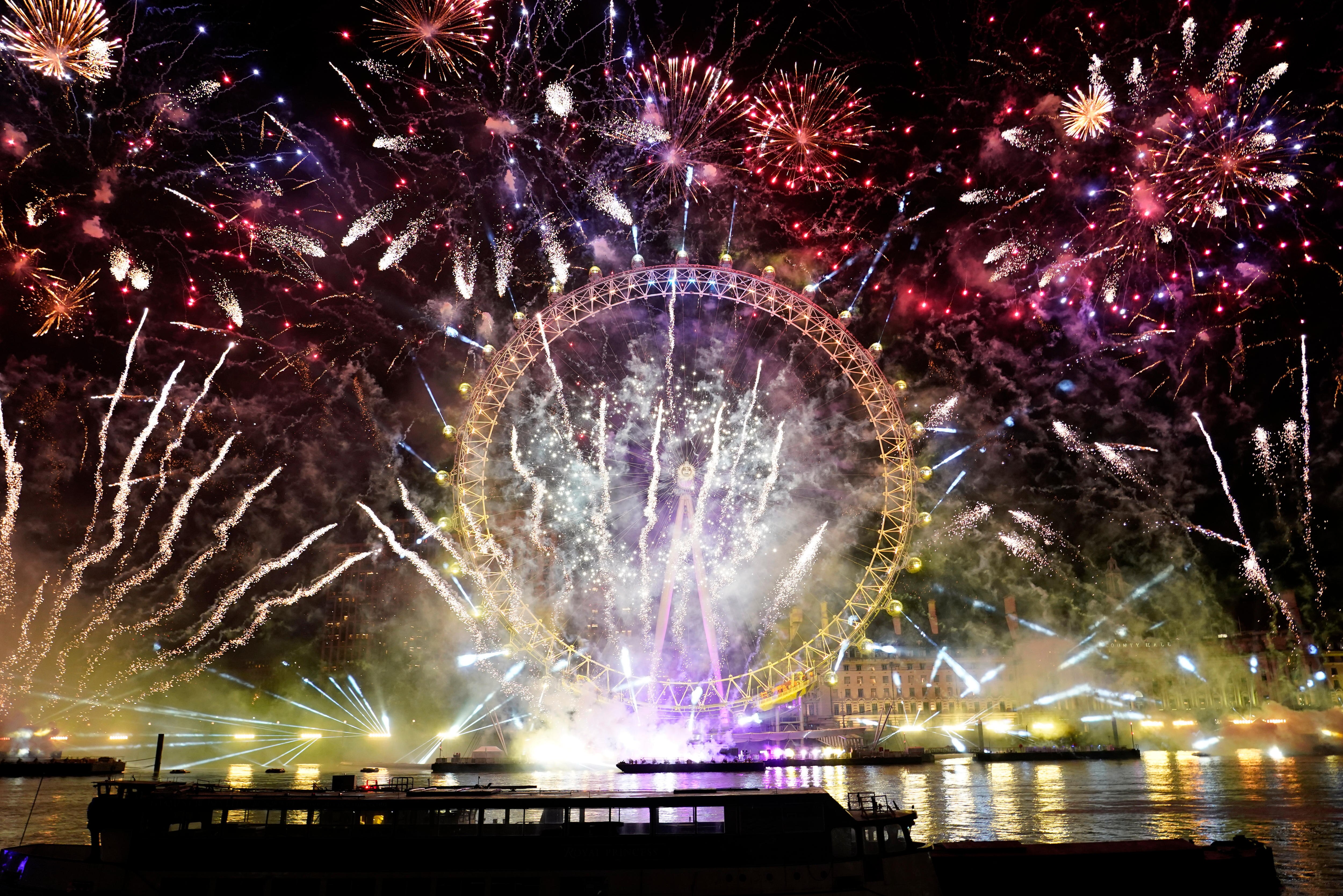 New Year's Eve around the world - ABC News