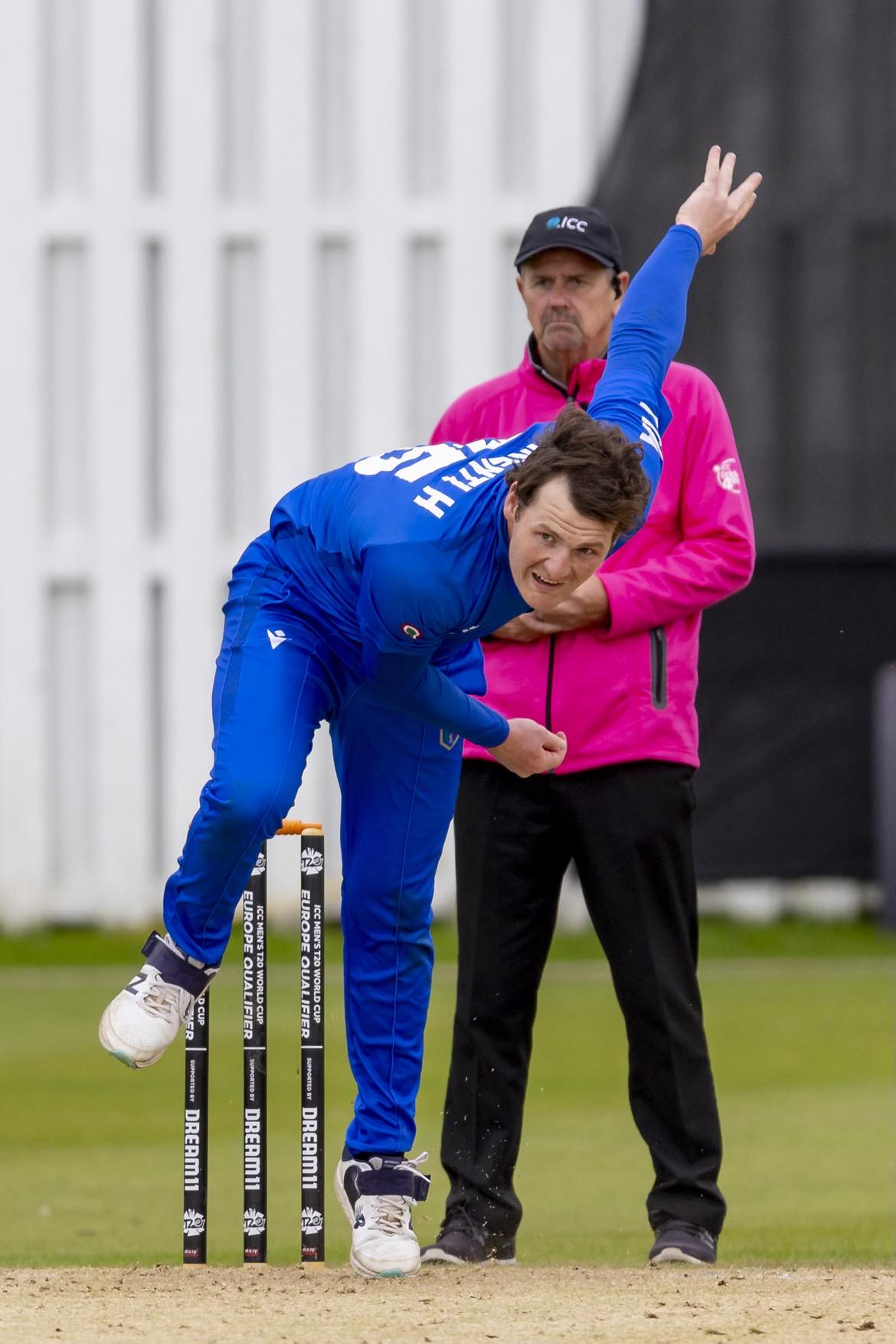 Cricket in Italy is on the rise, and Australia's Manenti brothers are ...