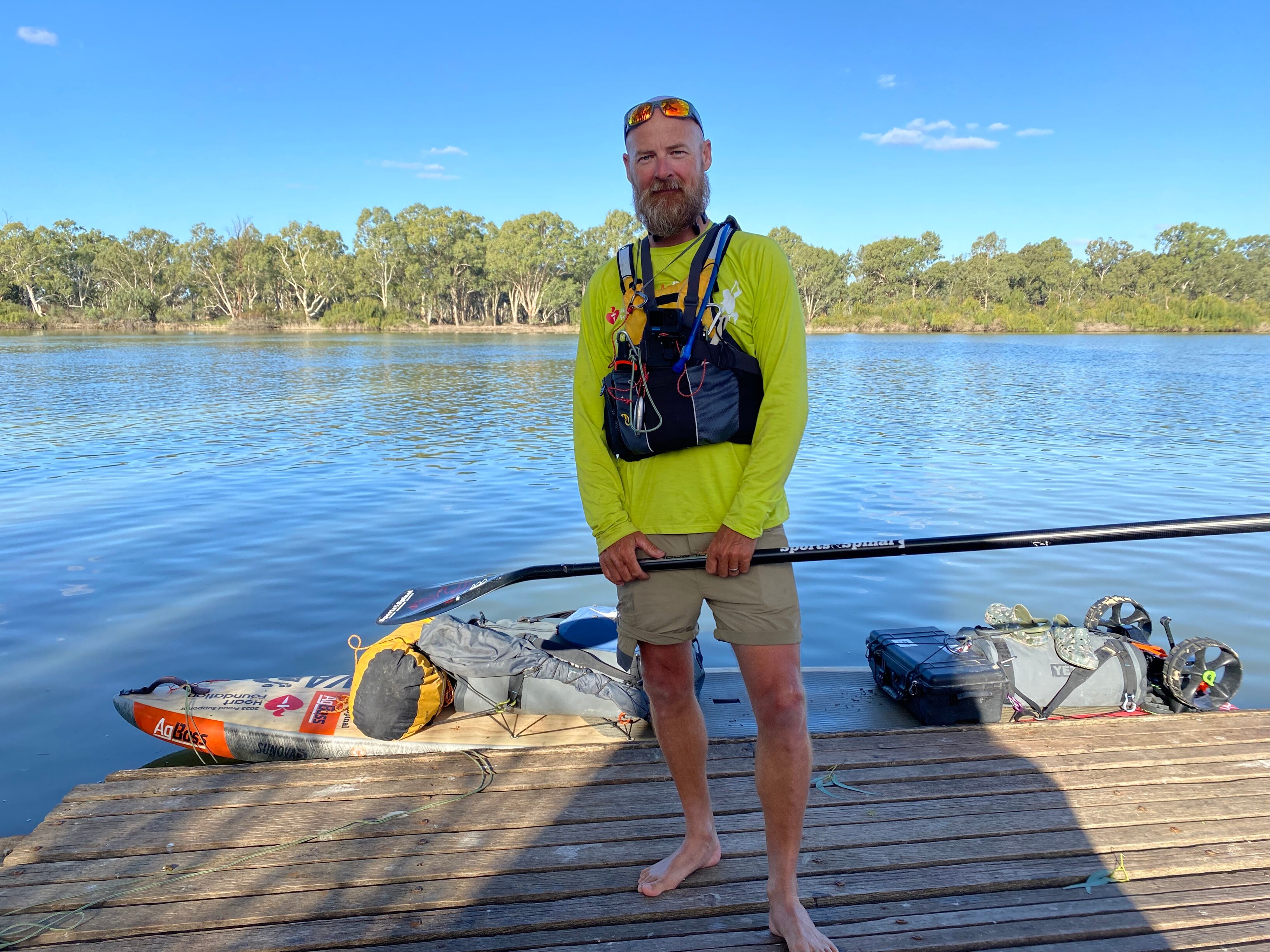 Peter Charlesworth's 2,642km stand-up paddleboarding effort to break ...