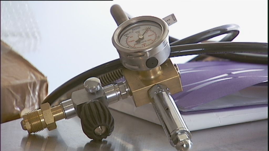 Australia's first euthanasia clinic opens - ABC News