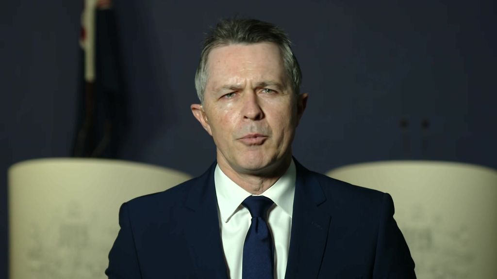 Jason Clare discusses growing number of anti-semitic attacks - ABC News