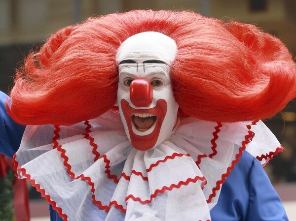 'Make laugh not war': What do you really know about clowns? - triple j