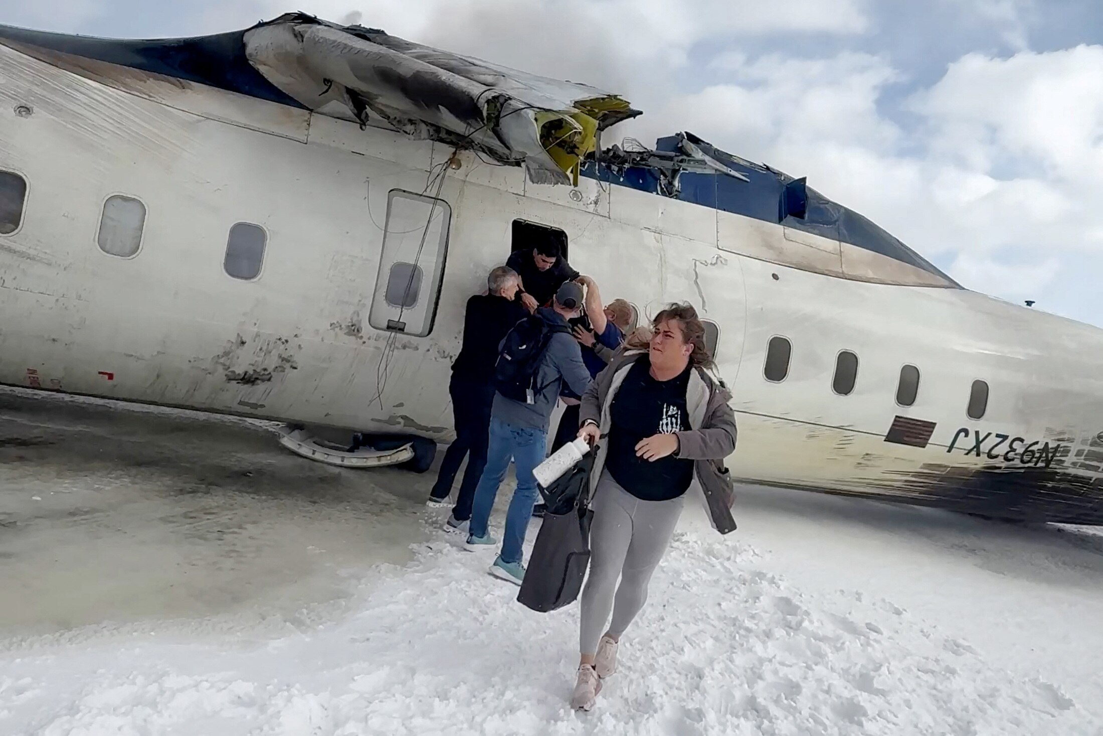 Why did everyone aboard the Delta Air Lines flight that crash-landed in ...