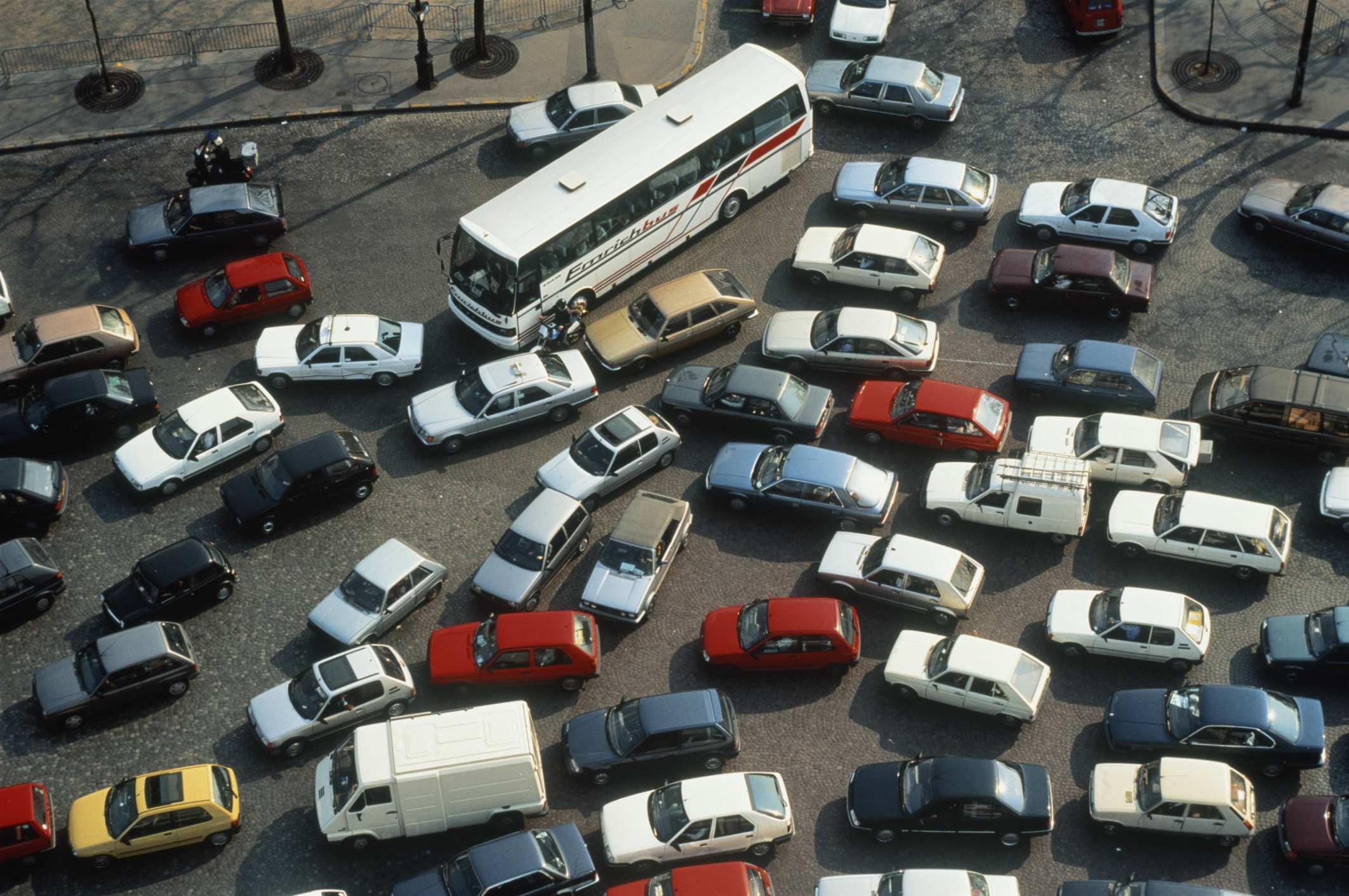 Queuing theory and the dark art of time manipulation - ABC Radio National