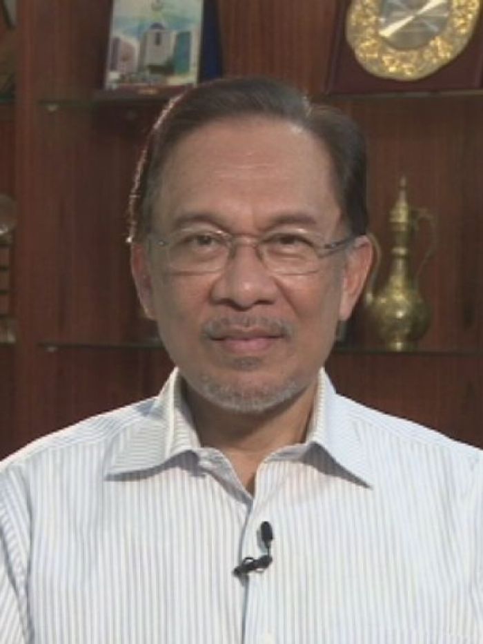 Anwar Ibrahim sentenced to five years jail - ABC Radio