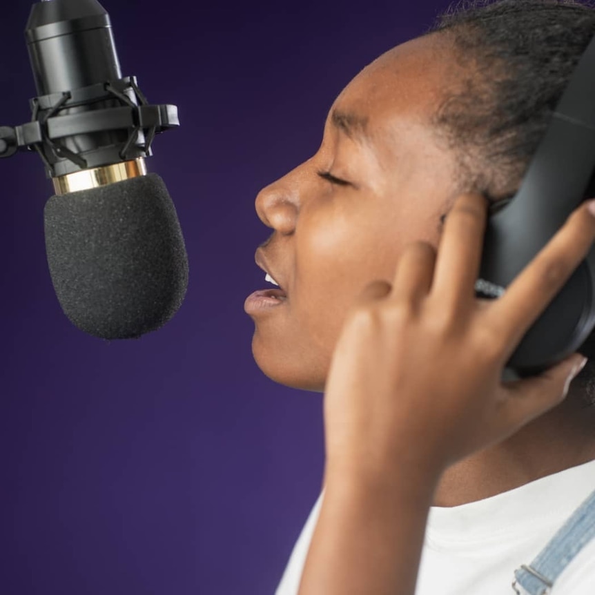 PNG's 12-year-old singer flies to New York to perform in musical - ABC ... PNG's 12-year-old singer flies to New York to perform in musical - ABC ...