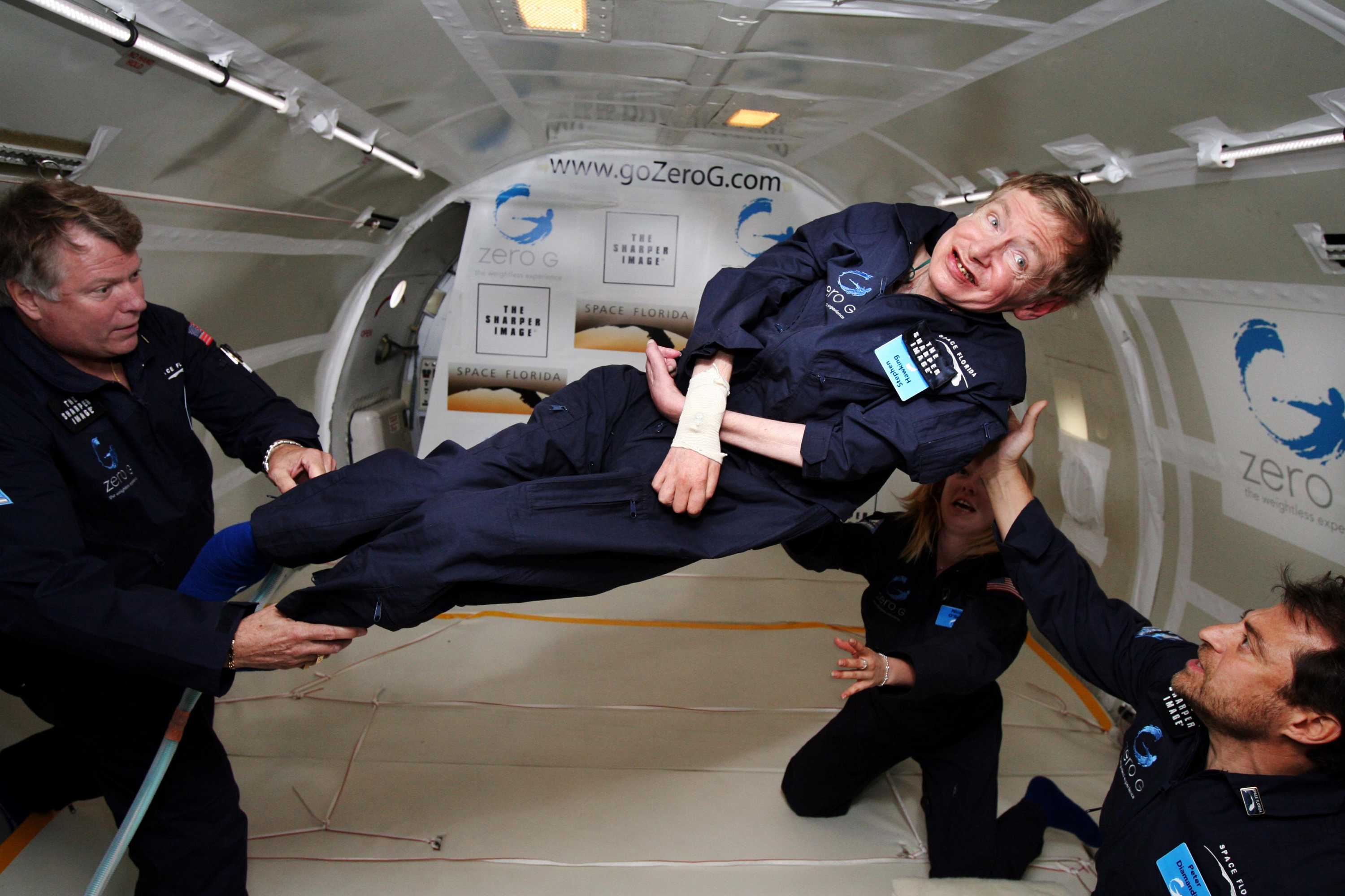 Stephen Hawking's extraordinary life in pictures - ABC News