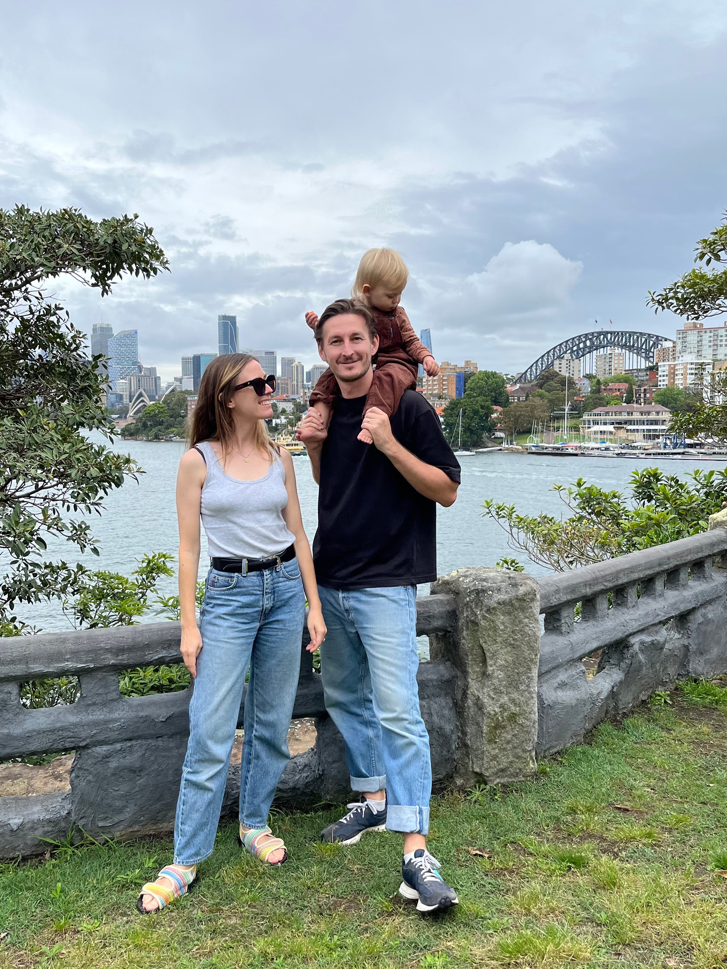 Podcaster Oliver Gee enjoys Parisian life as he shares travel tales on ...