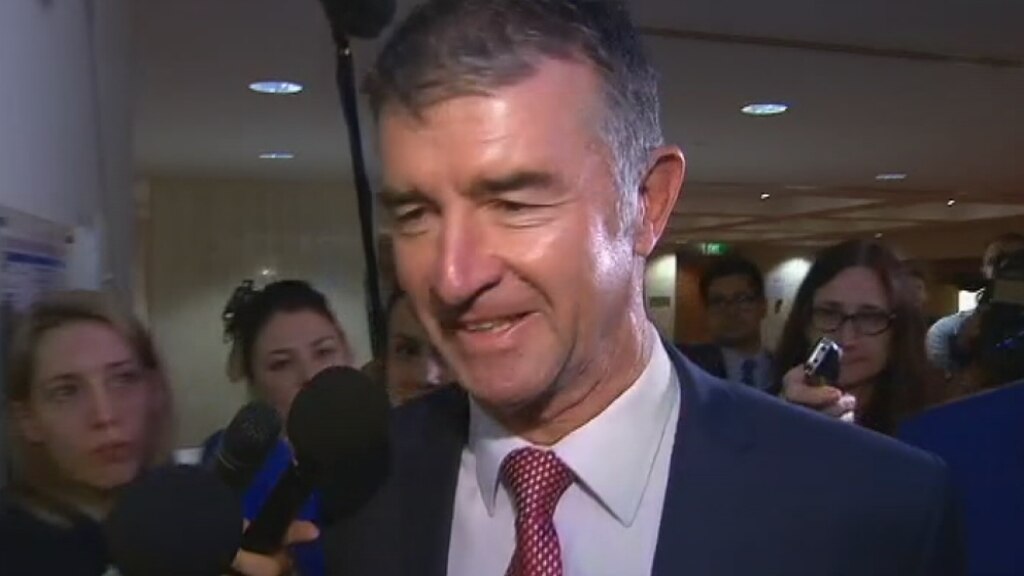 Lawrence Springborg has KAP, Pyne support as spill meeting gets ...