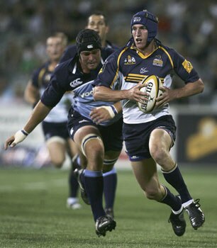 Cashed-up Waratahs draw ire of Reds, Brumbies - ABC News