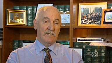 Does the ALP need to reconsider its caucus solidarity policy? - ABC listen