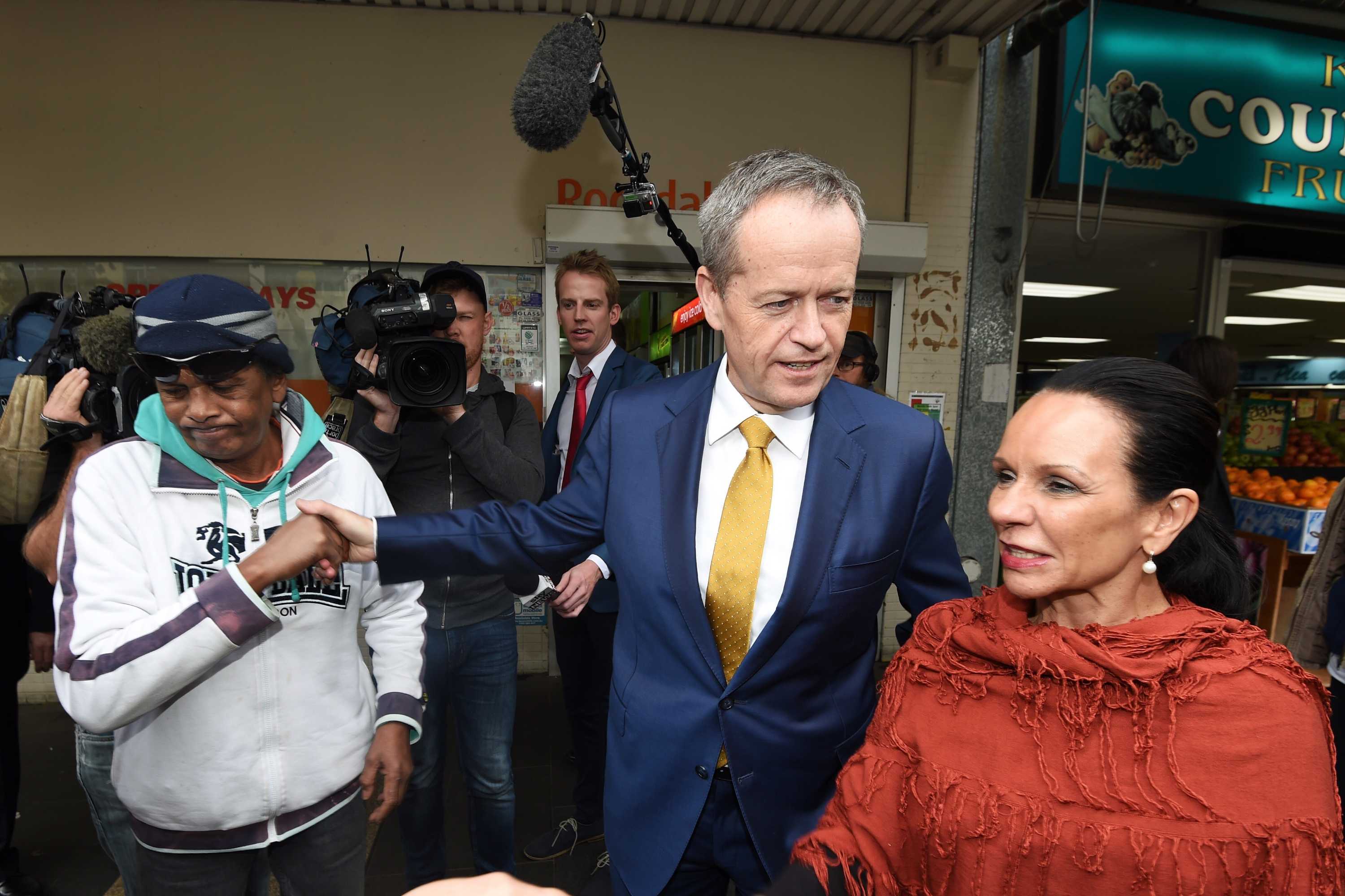 Election 2016: Labor celebrates big wins in western Sydney, NSW Hunter ...