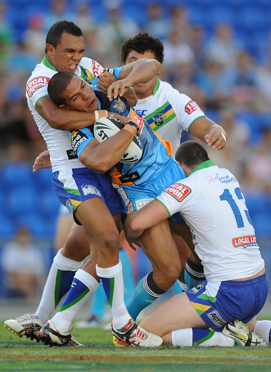 Raiders bounce back over Titans - ABC News