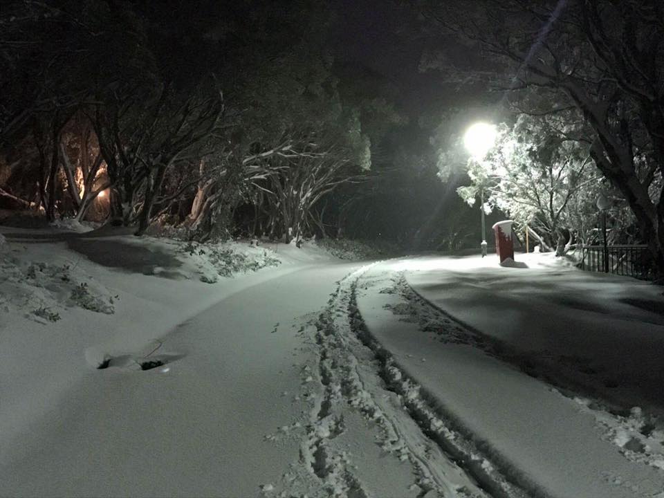 Melbourne weather: Storms sweep across Victoria, dump month's worth of ...