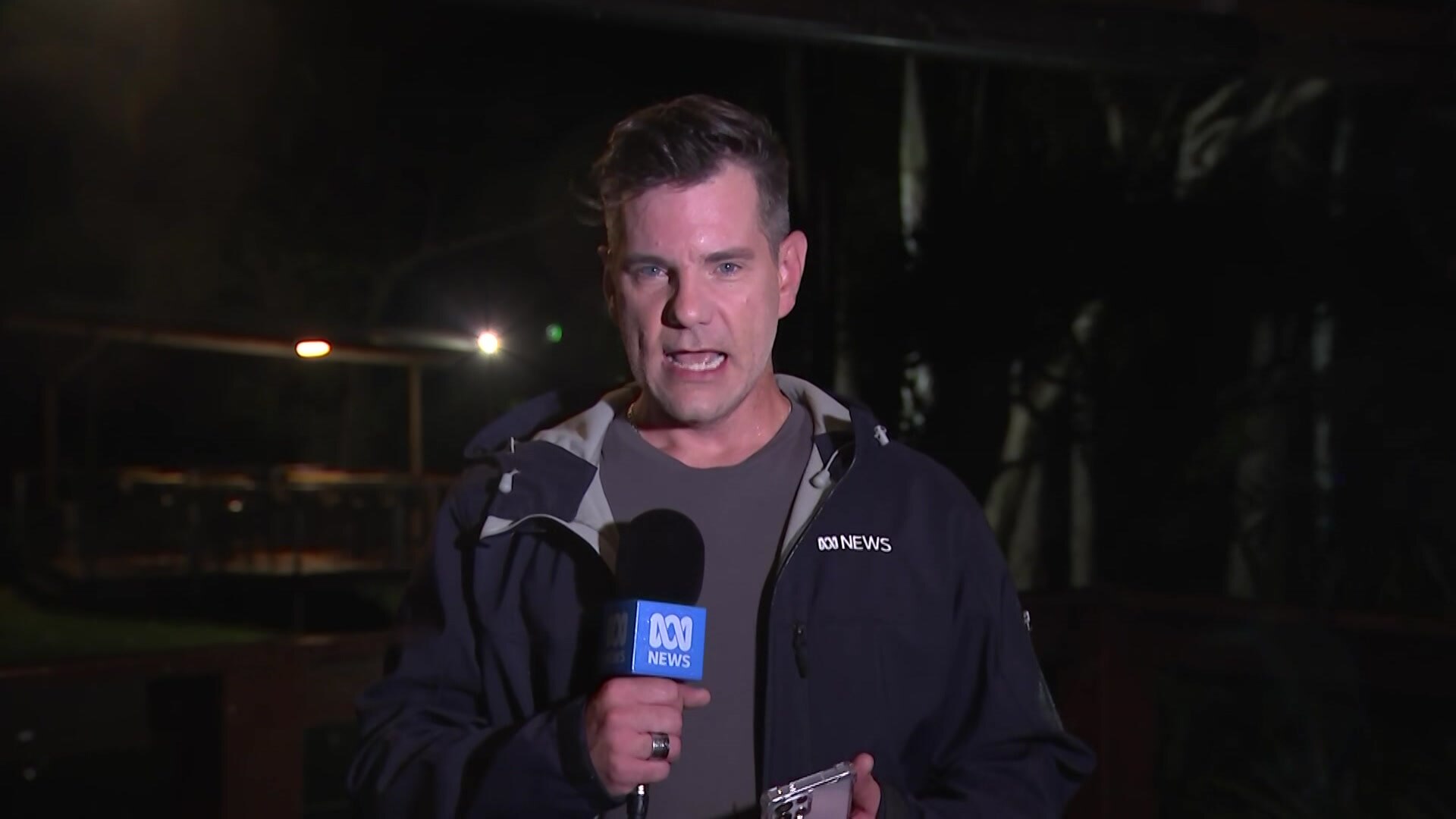 Nate Byrne gives Tropical Cyclone Narelle update from Weipa, Queensland ...