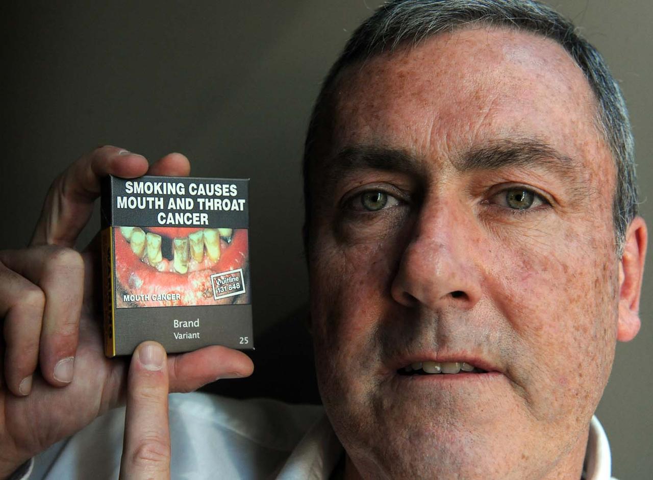 Cigarette plain packaging laws pass Parliament - ABC News