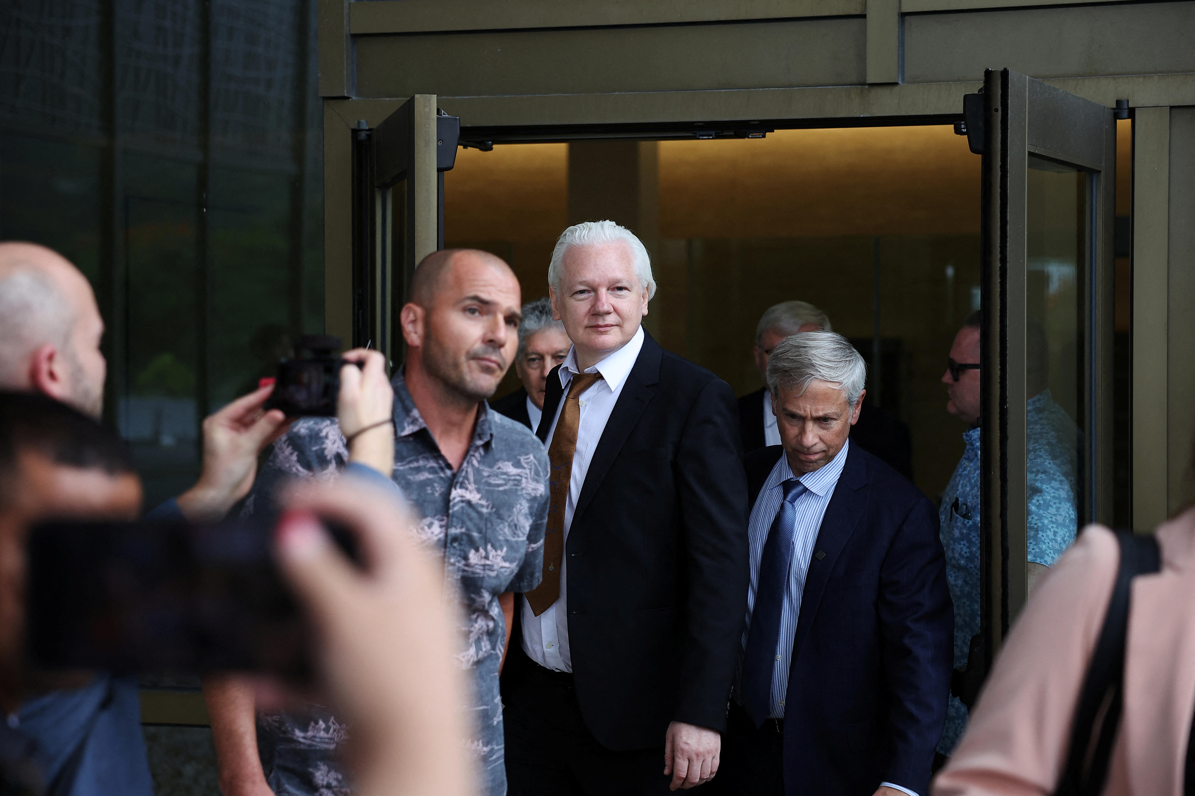 Assange free after guilty plea in Saipan court - ABC listen