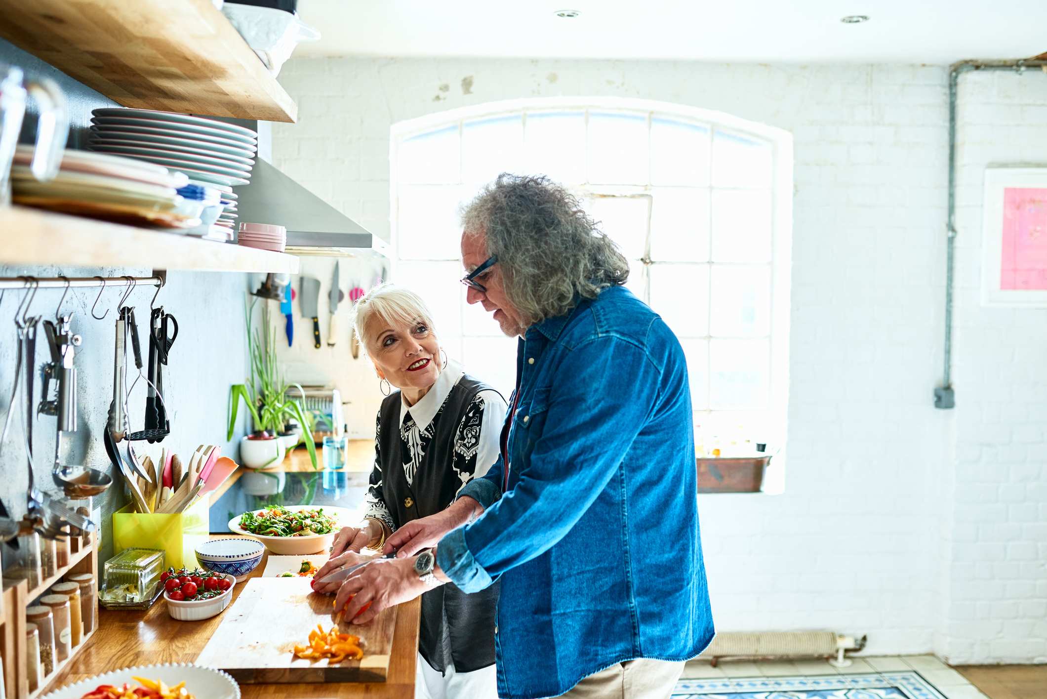 Understanding Australia’s newest ‘relationship phenomenon’ - older ...