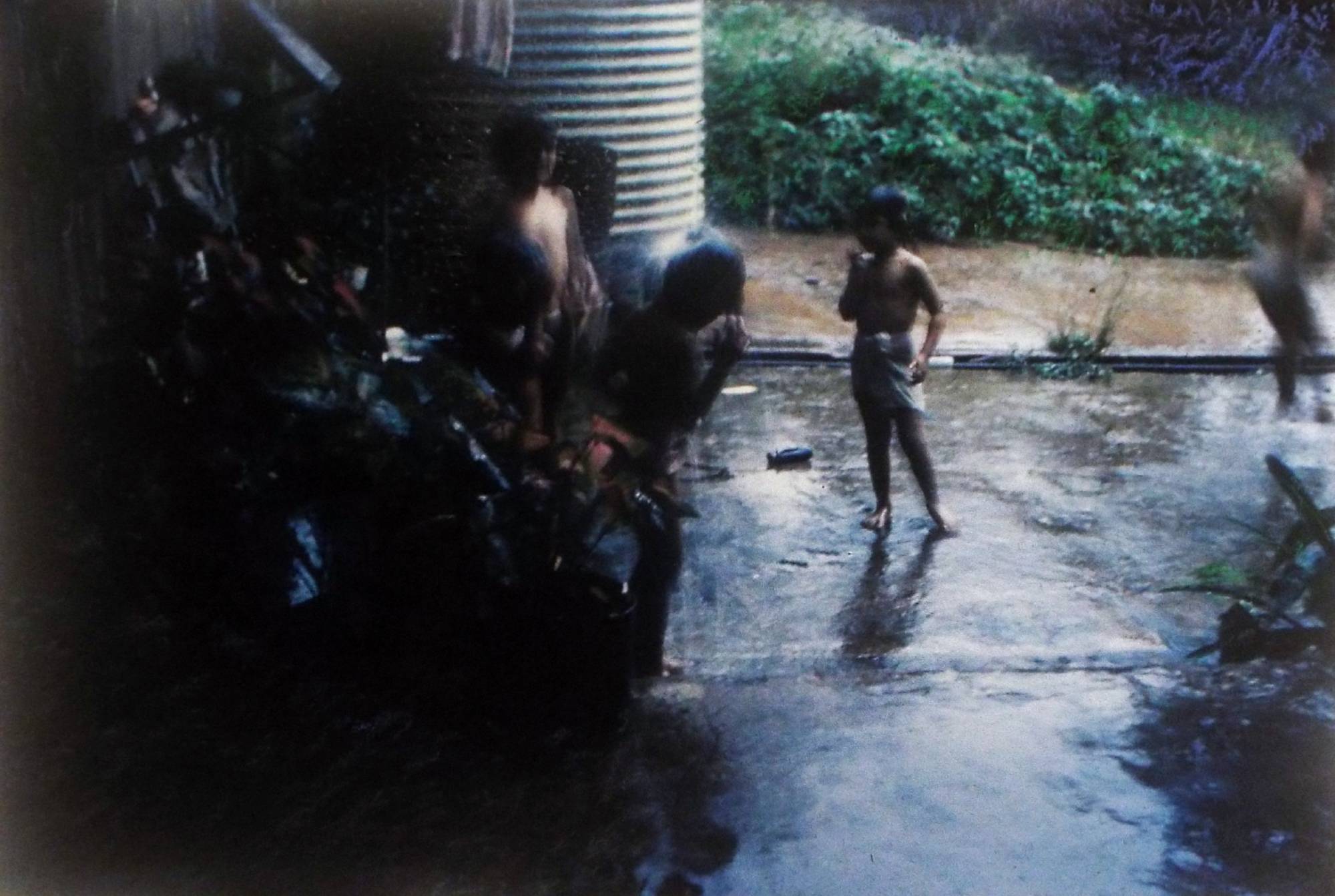 Larrakia artist Gary Lee explores male beauty in new NT gallery ...