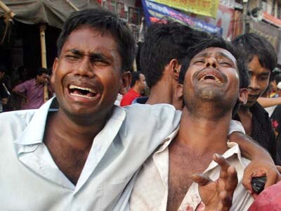 Bangladesh bomb causes chaos in Dhaka - ABC News