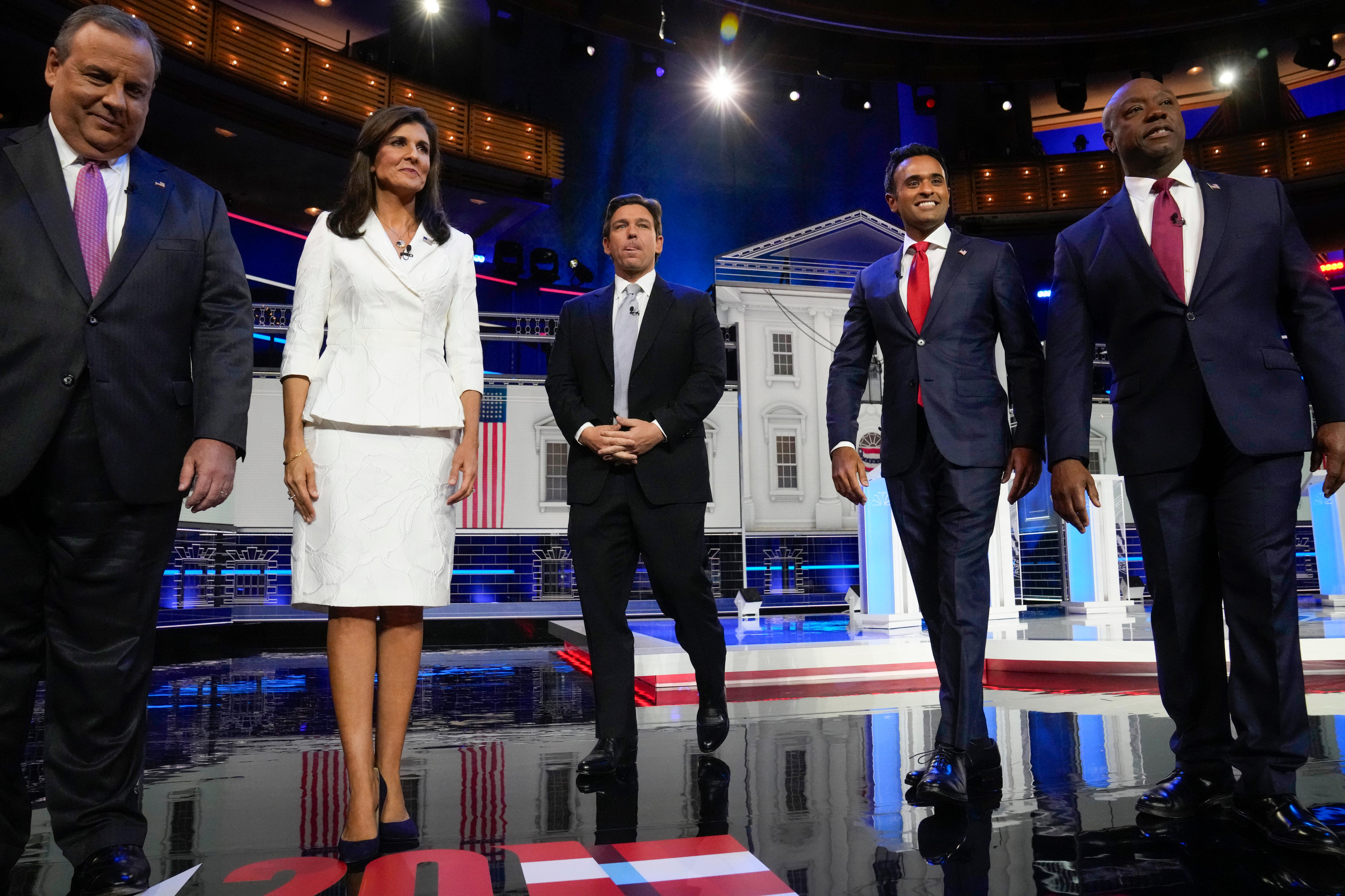Republican candidates clash at latest presidential debate - ABC listen